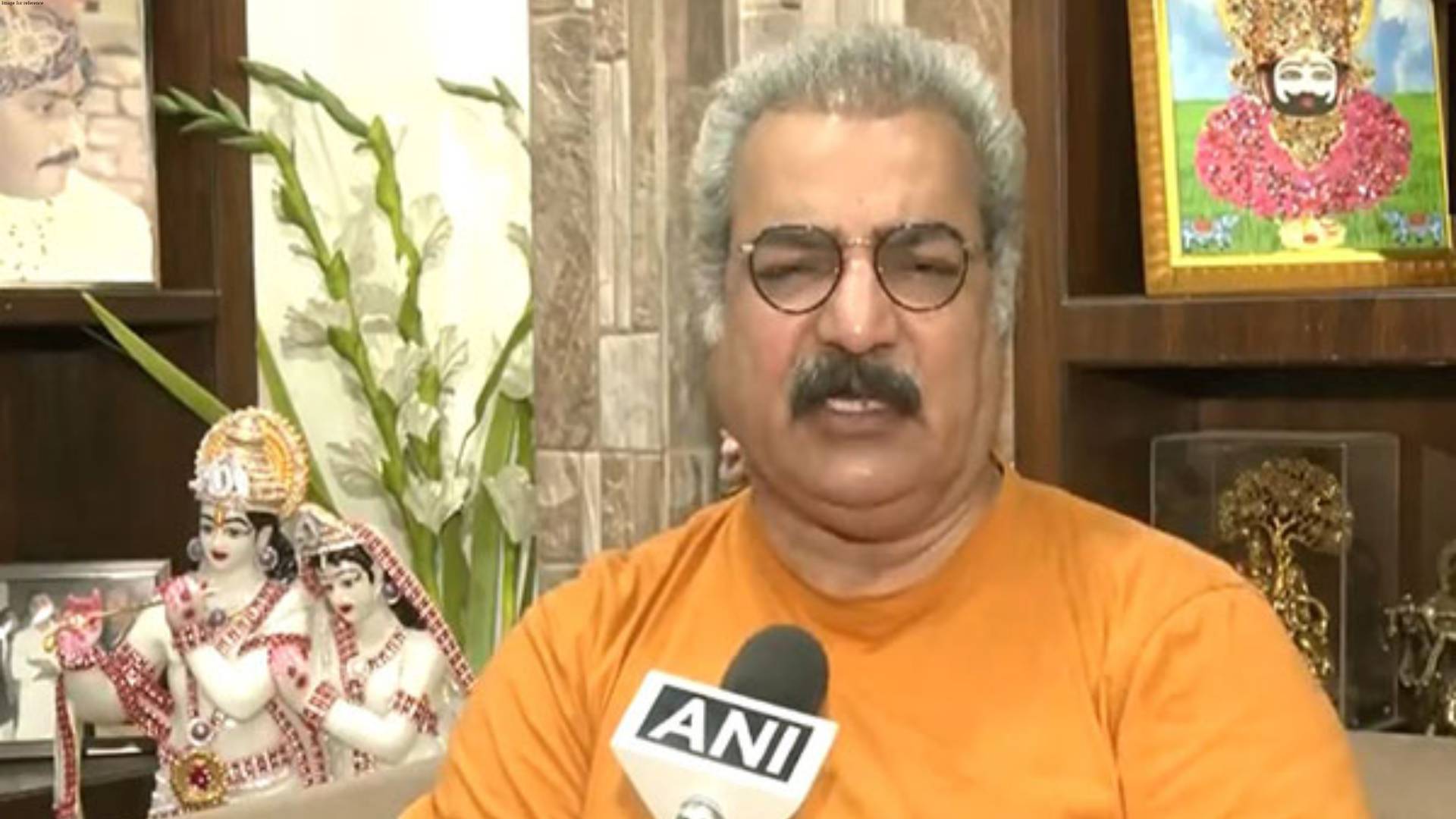 ECI should announce reward to hack EVMs: Congress leader Pratap Singh ...